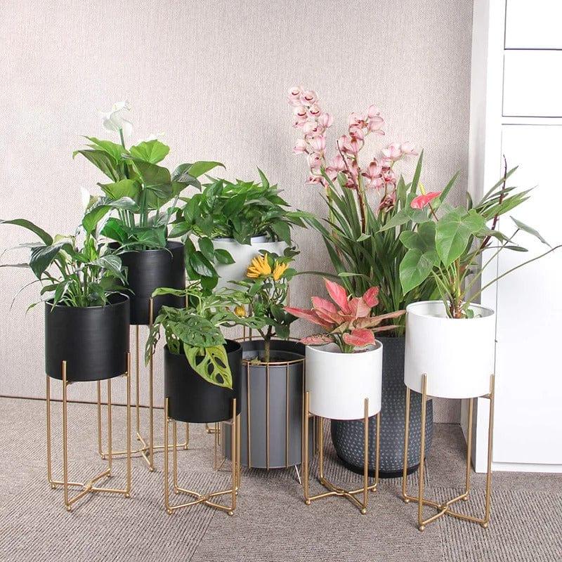 Plant Stand: Round Nesting Plant Stand
